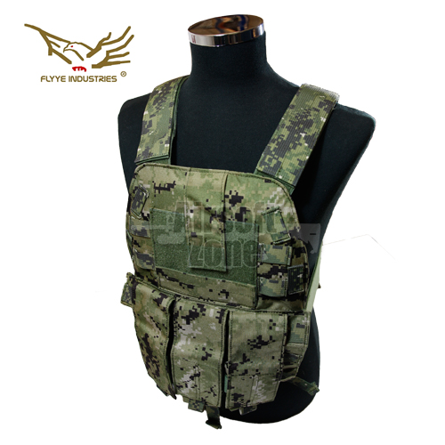 LT6094K MOLLE Vest AOR2 FLYYE - Airsoft Zone UK